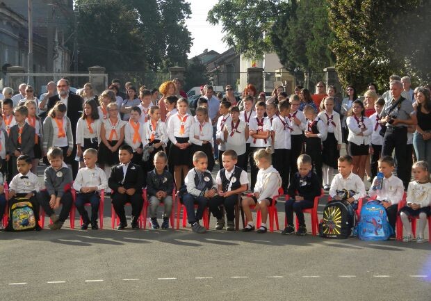 A magyar gyerek anyanyelvén tanul a legjobban [AUDIO] | Aradi Hírek