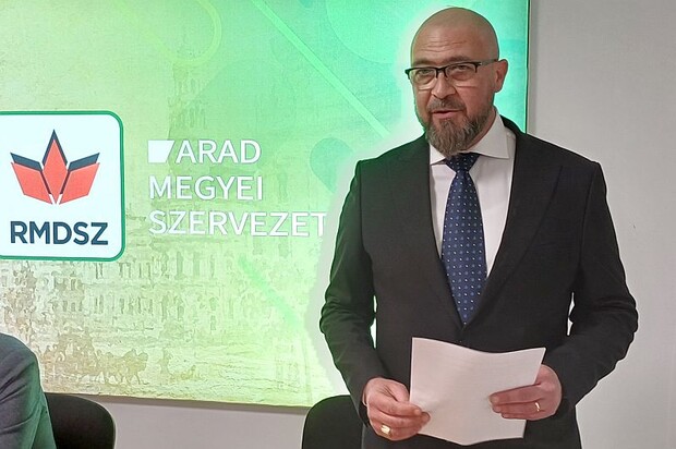 Veres Attila Csaba: az aradi magyar közösséghez tartozok, és tartozok ...